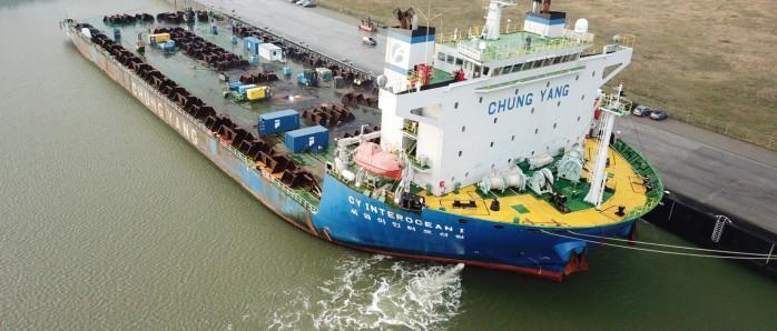 Interocean I prepares for monopile move | News | Heavy Lift & Project ...