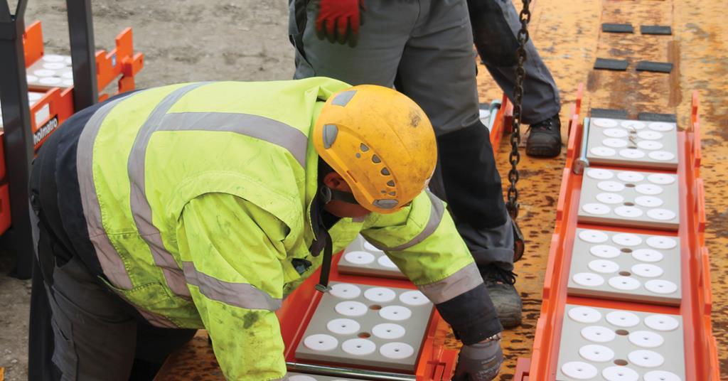 Engineered Rigging purchases six Holmatro skidding systems | Heavy Lift ...