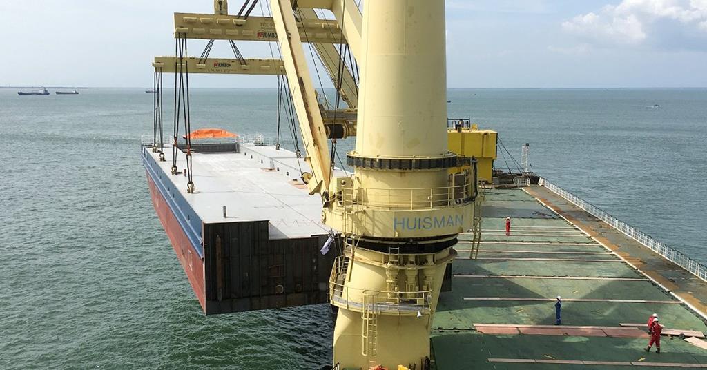 Blue Water handles ship block | News | Heavy Lift & Project Forwarding ...