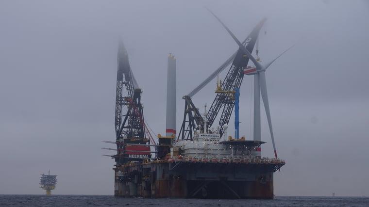 HMC installs first turbine with unique RMC system | News | Heavy Lift ...