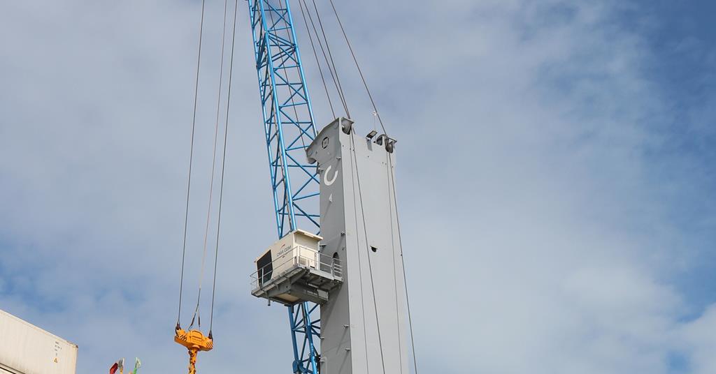 EST orders Gottwald ESP.8 MHC for port of Augusta | Heavy Lift ...