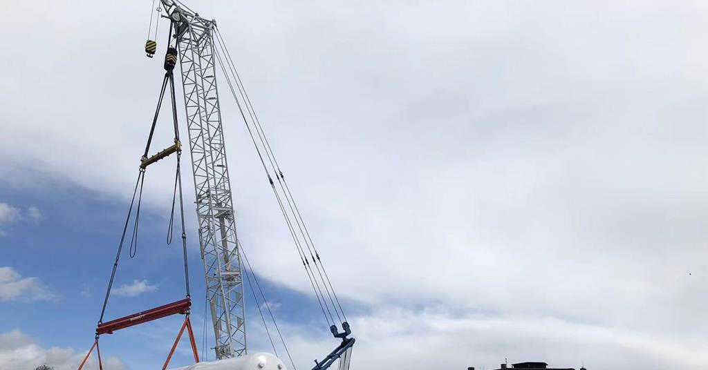 Protranser handles tank delivery | News | Heavy Lift & Project ...