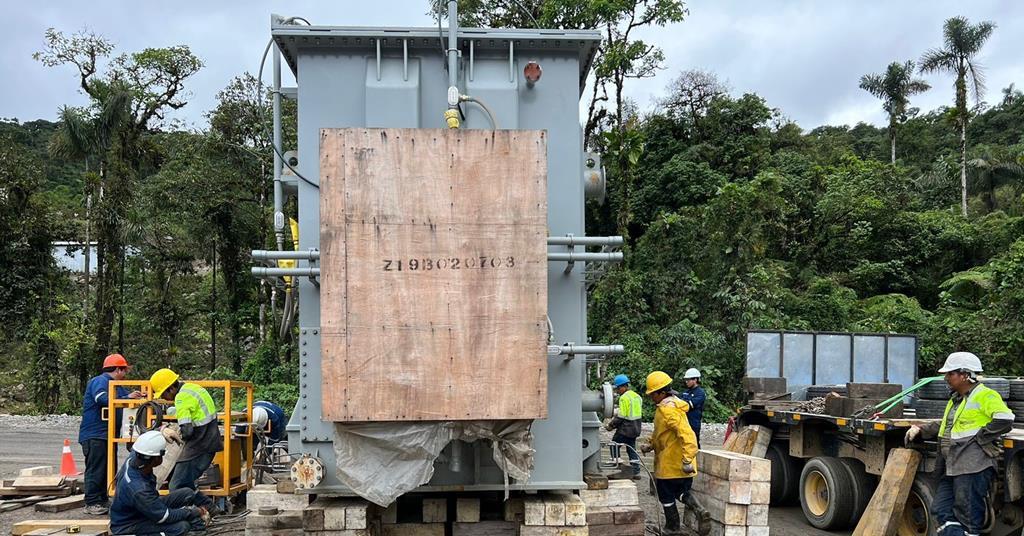 Altius coordinates 900 km heavy haul to Bolivia | News | Heavy Lift ...