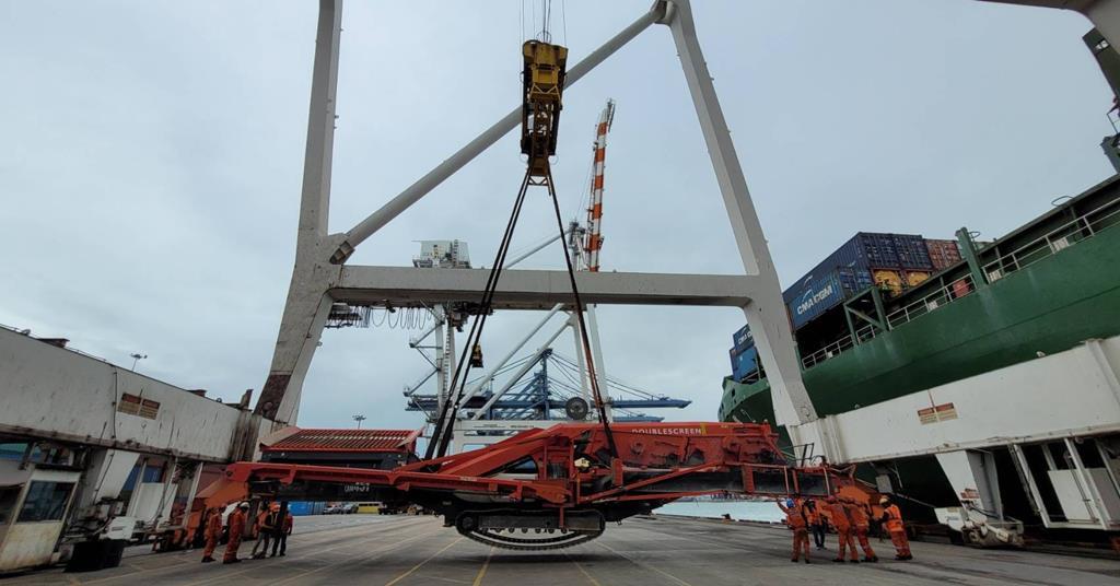 Total Movements shifts mining gear | News | Heavy Lift & Project ...