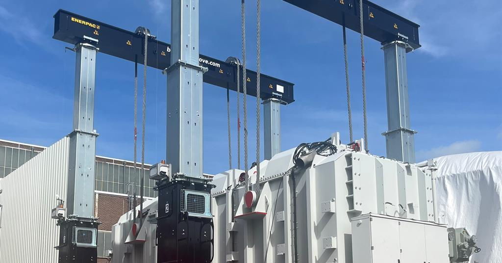 Baumann adds Enerpac SBL600 hydraulic gantry to fleet | Heavy Lift ...