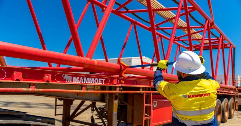 Hands-free lifting rolled out for Mammoet Australia | Heavy Lift ...