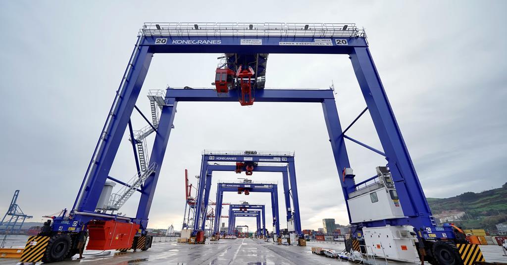 Bilbao terminal takes RTG delivery | Heavy Lift & Project Forwarding ...