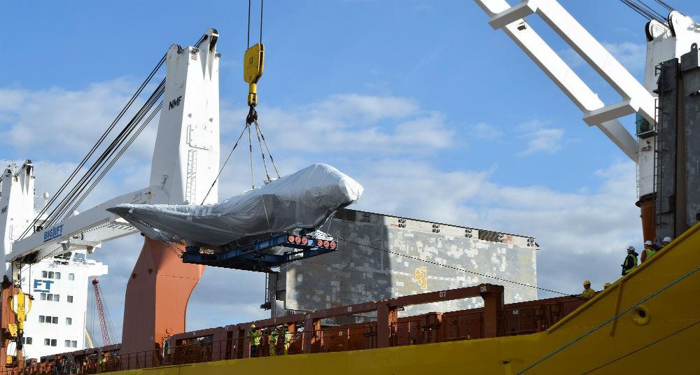 ABP handles fighter jet in Hull | News | Heavy Lift & Project ...