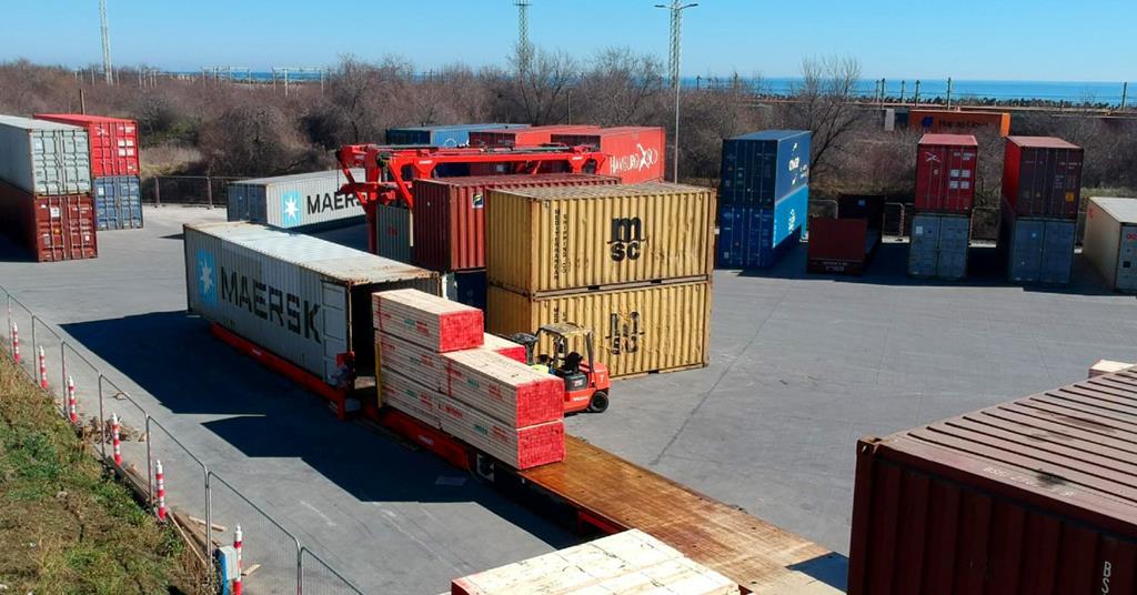 Fast Freight adds Combilift solution | News | Heavy Lift & Project ...