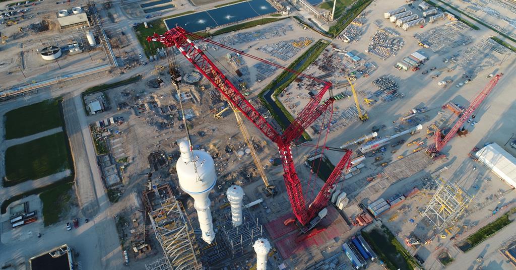 Mammoet wins refinery expansion contract | News | Heavy Lift & Project ...