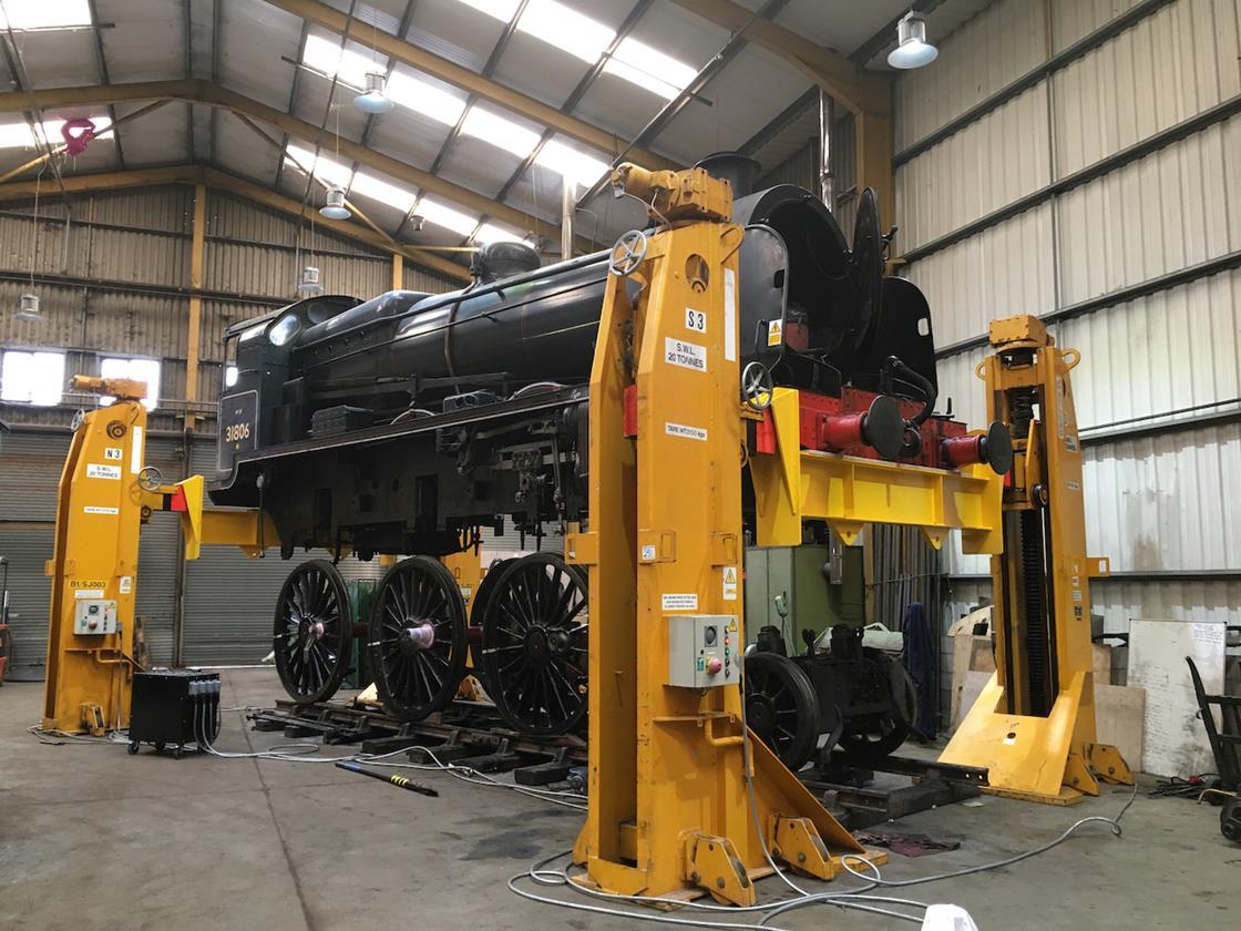 Modulift performs locomotive lift | News | Heavy Lift & Project ...