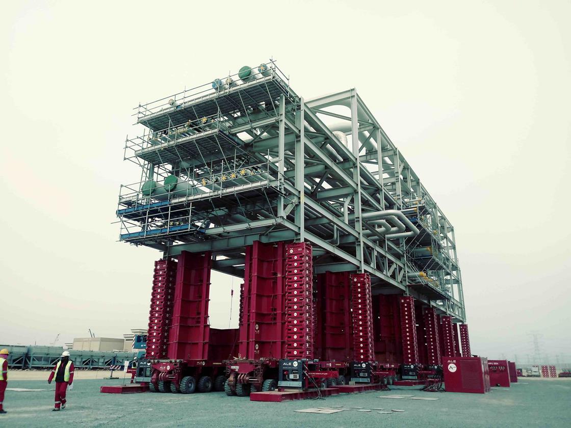 ALE Mega Jack 300 performs 7m jack-up in Kuwait | News | Heavy Lift ...