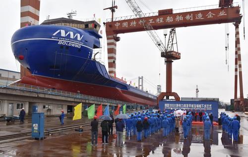 UWL deck carrier launched in Zhenjiang | News | Heavy Lift & Project ...