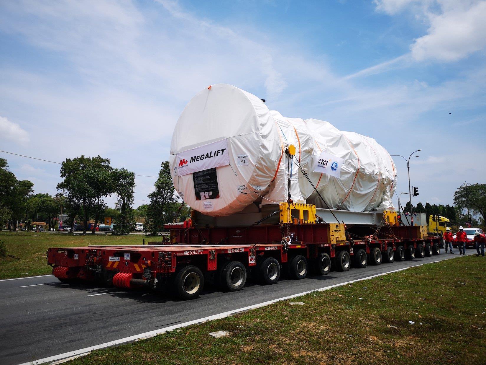 Megalift moves gas turbines | News | Heavy Lift & Project Forwarding ...