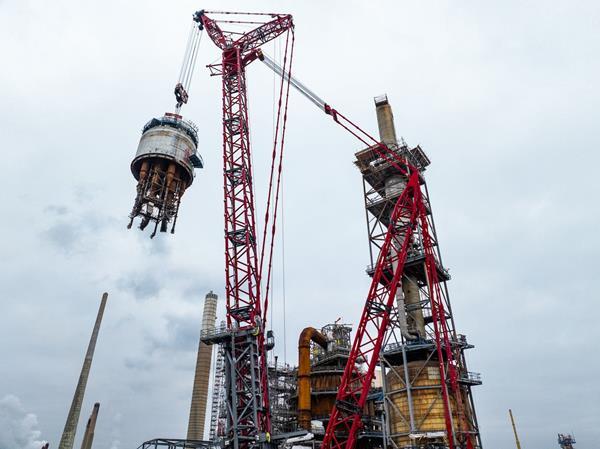 Focus 30 shows its range at Fawley refurbishment | Heavy Lift & Project ...