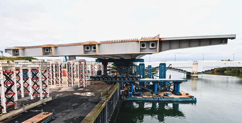 Sarens installs bridge for Olympic village | News | Heavy Lift ...