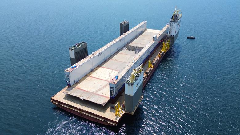 K+N delivers Türkiye’s largest floating drydock to the USA | Heavy Lift ...