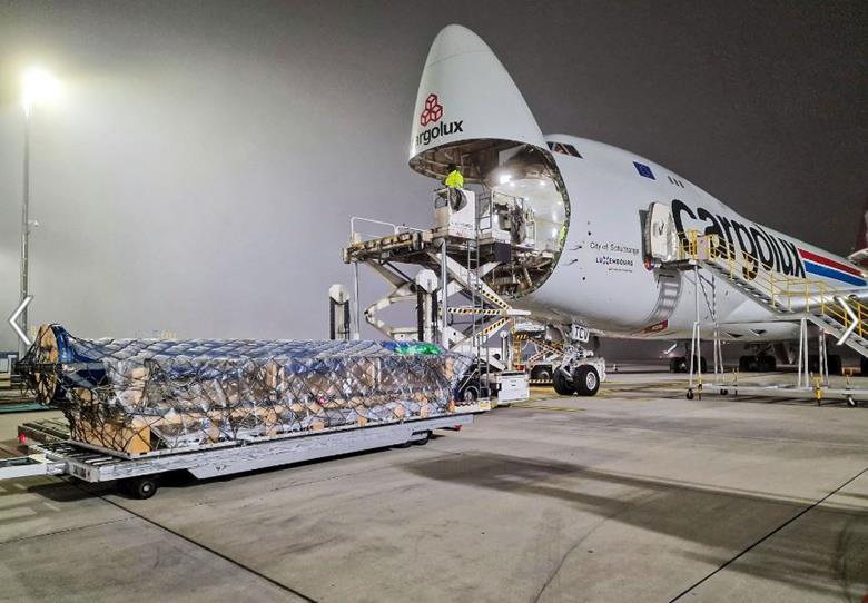 Martin Bencher handles air cargo delivery | News | Heavy Lift & Project ...