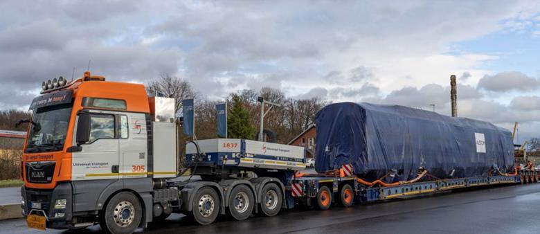 Universal Transport hauls oversized carriage in Minden | News | Heavy ...