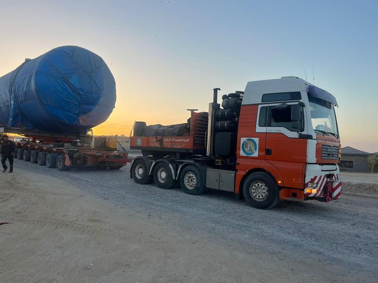 AGL delivers for oil and gas client | News | Heavy Lift & Project ...