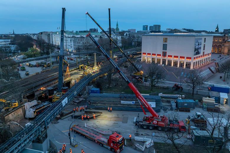 Liebherr units deployed for bridge reconstruction | Heavy Lift ...