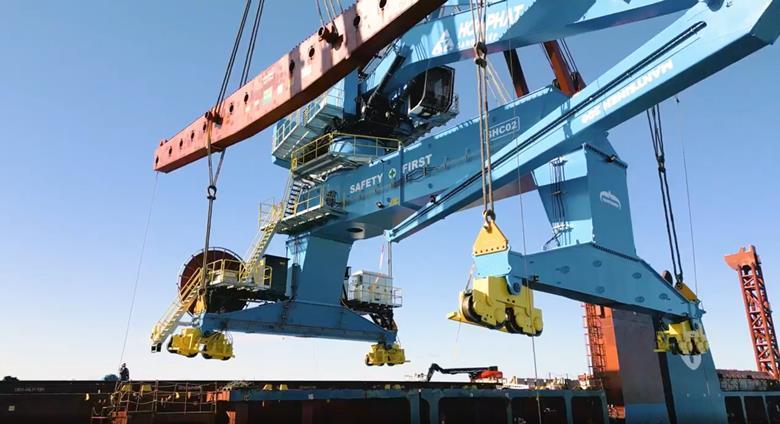 UHL delivers material handlers from Finland to Vietnam | Heavy Lift ...